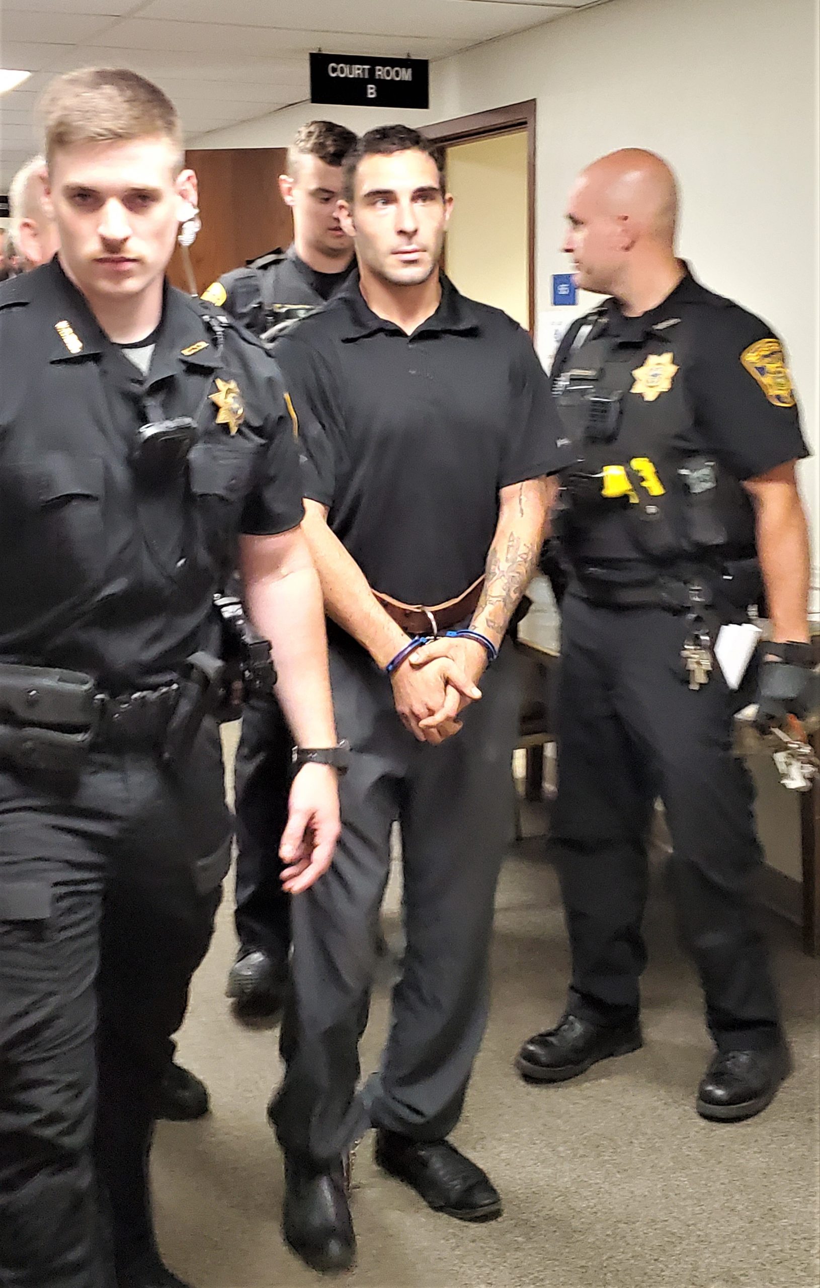 Man who fled court caught, jailed | News, Sports, Jobs - Times Observer